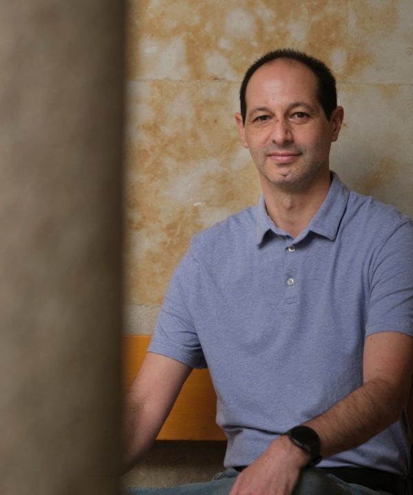 Victor Javier Raposo Funcia – LUMES